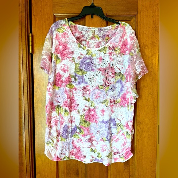 Dress Barn | Tops | Dress Barn Blouse Size X Light And Airy Material ...